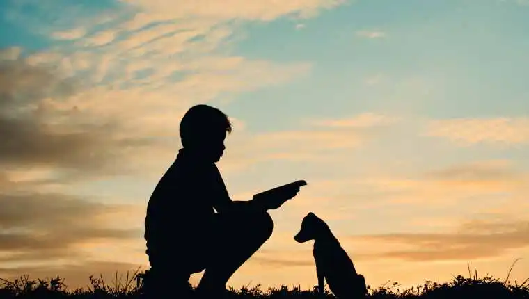 5 Best Fantasy And Science Fiction Books With Dogs - DogTime