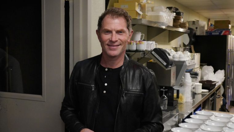 Bobby Flay Surprises Girlfriend With Pomeranian Puppy